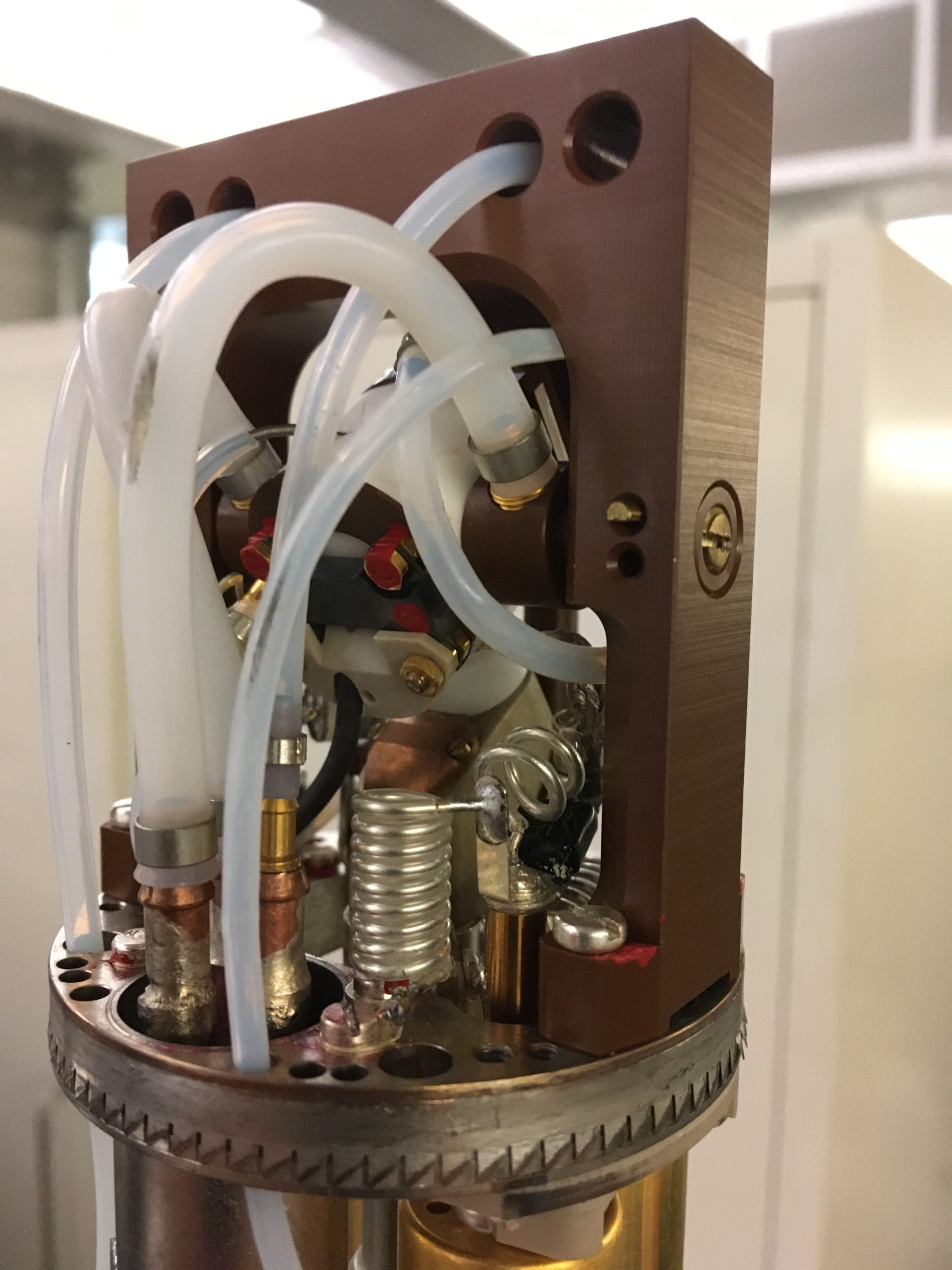 DNP probe - ANZMAG - The Australian and New Zealand Society for ...